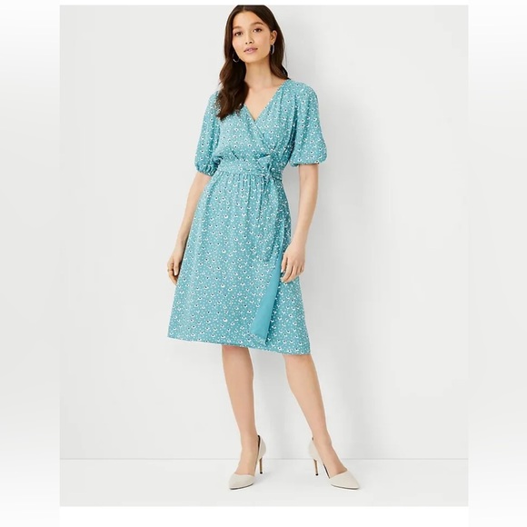 Ann Taylor | Dresses | New 39 Ann Taylor Petite Floral Wrap Dress Sz 8p ...